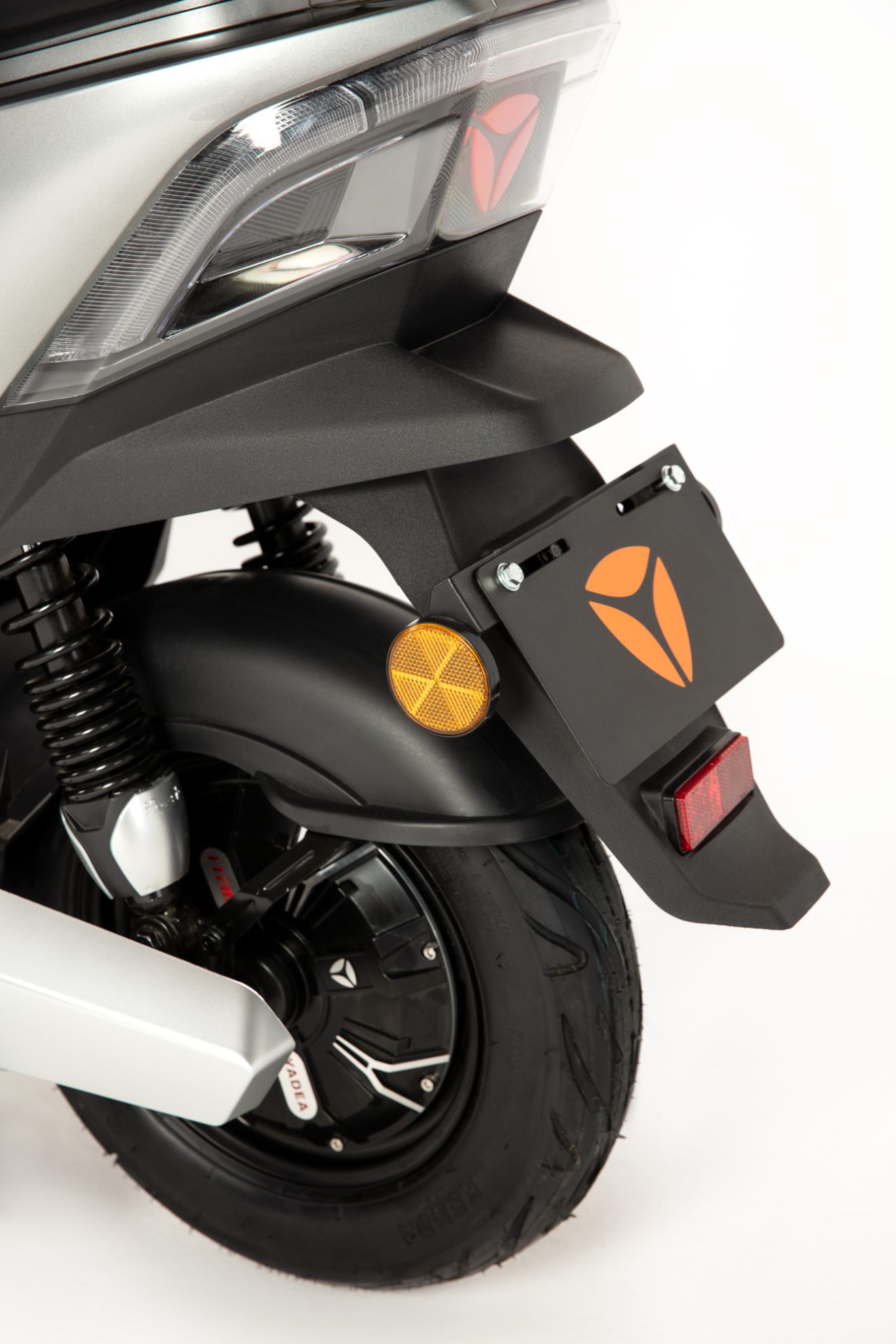 Yadea T5 - Yadea Pakistan: Shop Online EV Bikes & Electric Scooty